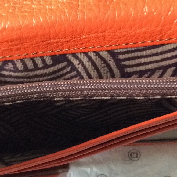 Danier | Bags | Danier Leather Wallet | Poshmark